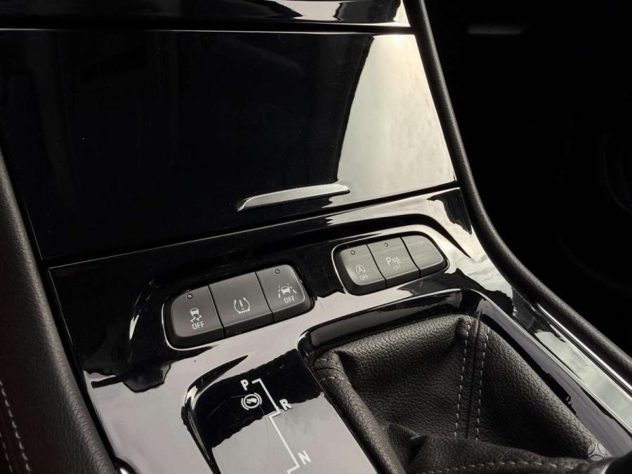 Balts Opel Grandland X 2019 Viļņa, ar dzinēja tilpumu 2.00 L un nobraukumu 209 tūkst. km par 12990 €, foto 27 vietnē AUTOMOTO.COM.LV