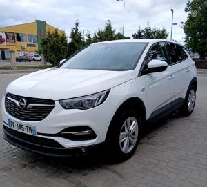 Белый Опель Grandland X 2019 в Таураге, объемом двигателя 1.50 л и пробегом 92 тыс. км за 10800 €, фото 3 на AUTOMOTO.COM.LV