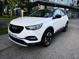 Balts Opel Grandland X 2019 Viļņa, ar dzinēja tilpumu 1.20 L un nobraukumu 170 tūkst. km par 10000 €, foto  vietnē AUTOMOTO.COM.LV
