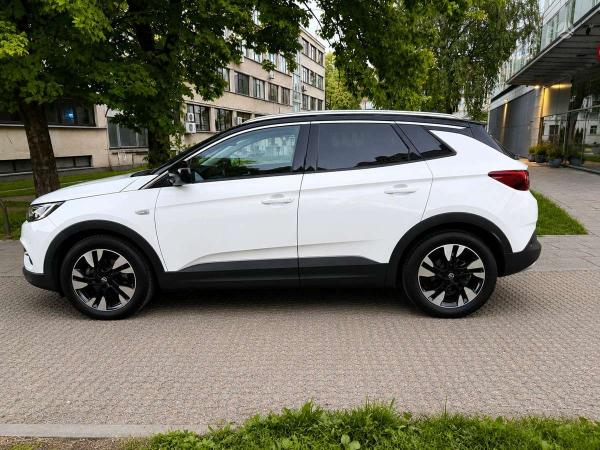Белый Опель Grandland X 2019 в Вильнюс, объемом двигателя 1.20 л и пробегом 170 тыс. км за 10000 €, фото 9 на AUTOMOTO.COM.LV
