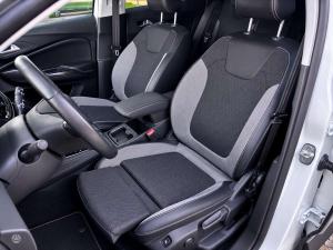 White Opel Grandland X 2019 in Vilnius, with an engine capacity of 1.20 L and mileage of 170 thousand km for 10000 €, photo 13 on AUTOMOTO.COM.LV