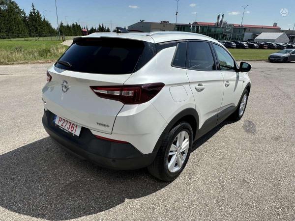 Balts Opel Grandland X 2019 Marijampole, ar dzinēja tilpumu 1.20 L un nobraukumu 167 tūkst. km par 7950 €, foto 3 vietnē AUTOMOTO.COM.LV