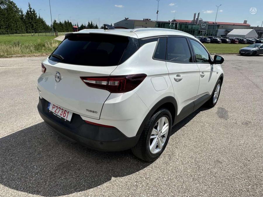 Белый Опель Grandland X 2019 в Мариямполе, объемом двигателя 1.20 л и пробегом 167 тыс. км за 7950 €, фото 4 на AUTOMOTO.COM.LV