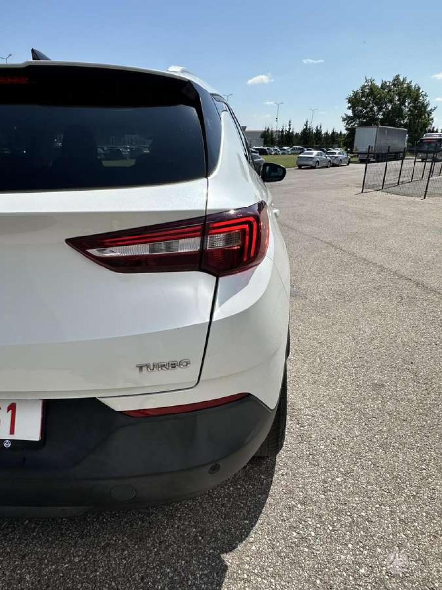 Белый Опель Grandland X 2019 в Мариямполе, объемом двигателя 1.20 л и пробегом 167 тыс. км за 7950 €, фото 6 на AUTOMOTO.COM.LV