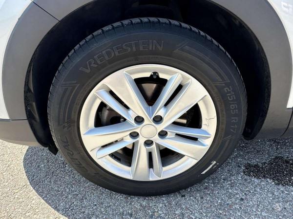 Balts Opel Grandland X 2019 Marijampole, ar dzinēja tilpumu 1.20 L un nobraukumu 167 tūkst. km par 7950 €, foto 6 vietnē AUTOMOTO.COM.LV
