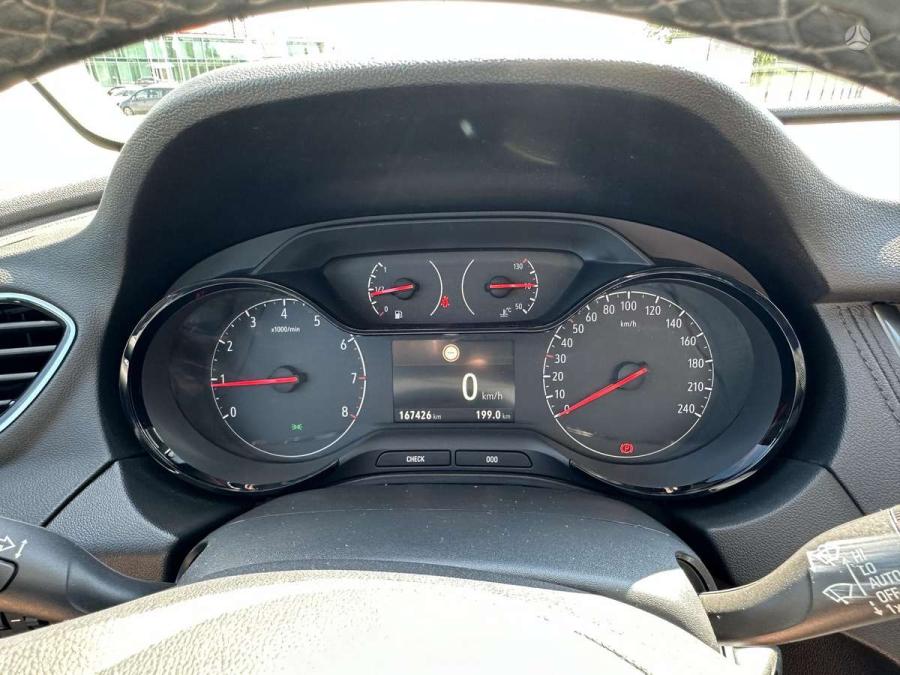 Белый Опель Grandland X 2019 в Мариямполе, объемом двигателя 1.20 л и пробегом 167 тыс. км за 7950 €, фото 16 на AUTOMOTO.COM.LV