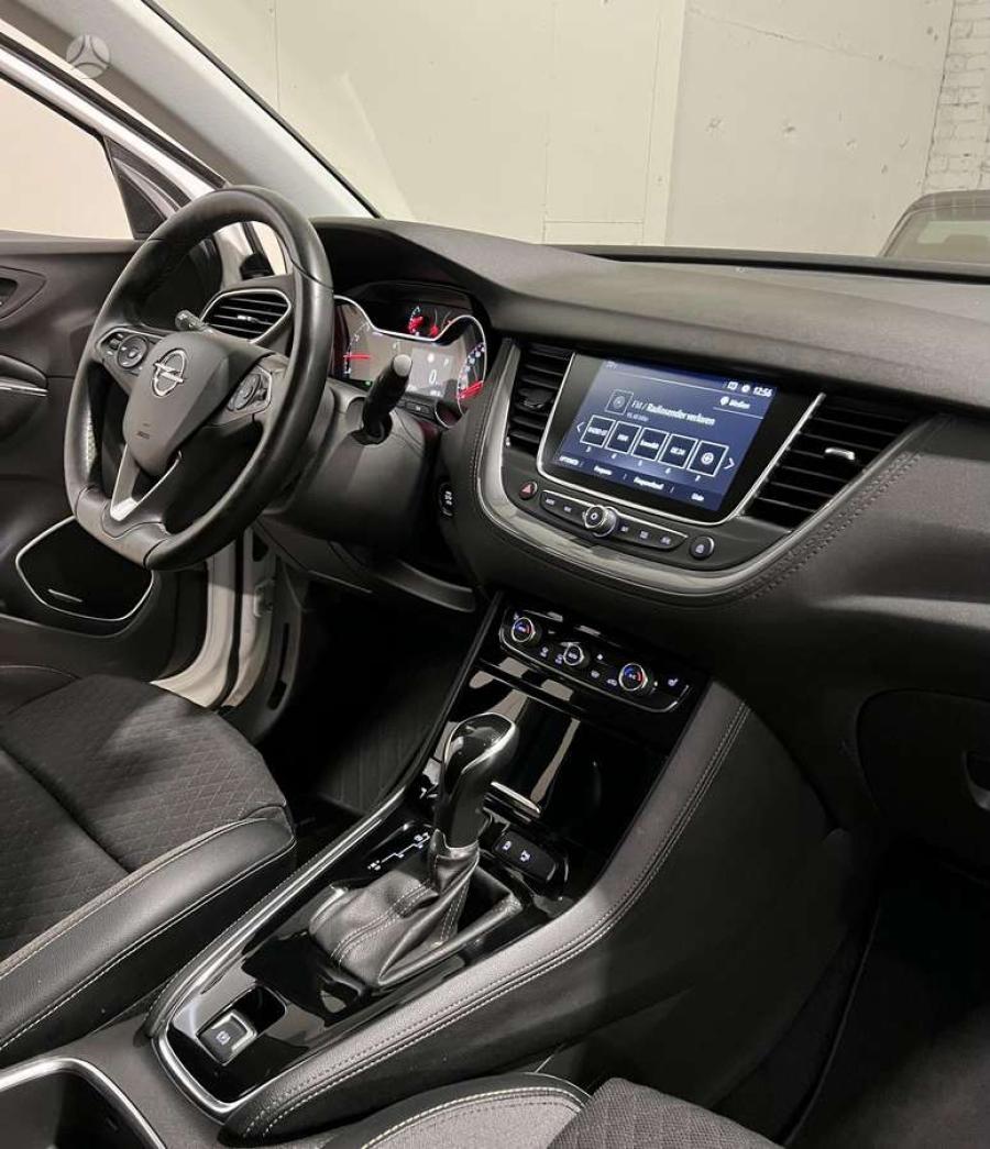 Белый Опель Grandland X 2019 в Клайпеда, объемом двигателя 1.50 л и пробегом 148 тыс. км за 12999 €, фото 3 на AUTOMOTO.COM.LV