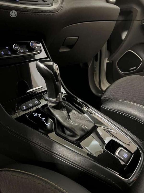 Белый Опель Grandland X 2019 в Клайпеда, объемом двигателя 1.50 л и пробегом 148 тыс. км за 12999 €, фото 3 на AUTOMOTO.COM.LV
