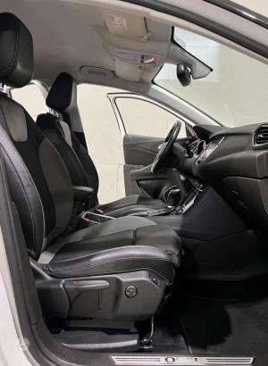 Белый Опель Grandland X 2019 в Клайпеда, объемом двигателя 1.50 л и пробегом 148 тыс. км за 12999 €, фото 7 на AUTOMOTO.COM.LV