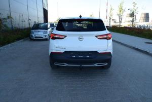 Balts Opel Grandland X 2019 Viļņa, ar dzinēja tilpumu 1.50 L un nobraukumu 244 tūkst. km par 9950 €, foto 7 vietnē AUTOMOTO.COM.LV