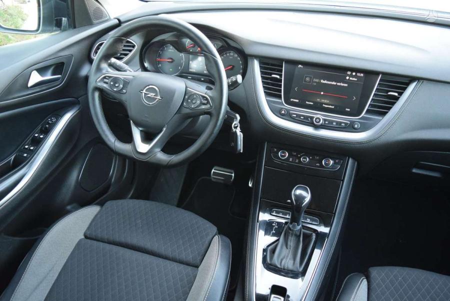 Balts Opel Grandland X 2019 Viļņa, ar dzinēja tilpumu 1.50 L un nobraukumu 244 tūkst. km par 9950 €, foto 14 vietnē AUTOMOTO.COM.LV