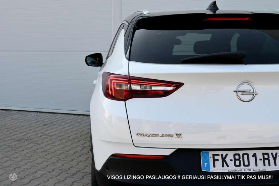 White Opel Grandland X 2019 in Kretinga, with an engine capacity of 1.50 L and mileage of 276 thousand km for 10599 €, photo 12 on AUTOMOTO.COM.LV