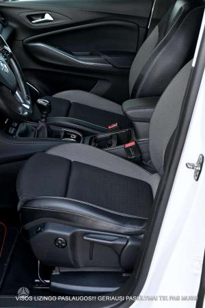 White Opel Grandland X 2019 in Kretinga, with an engine capacity of 1.50 L and mileage of 276 thousand km for 10599 €, photo 18 on AUTOMOTO.COM.LV