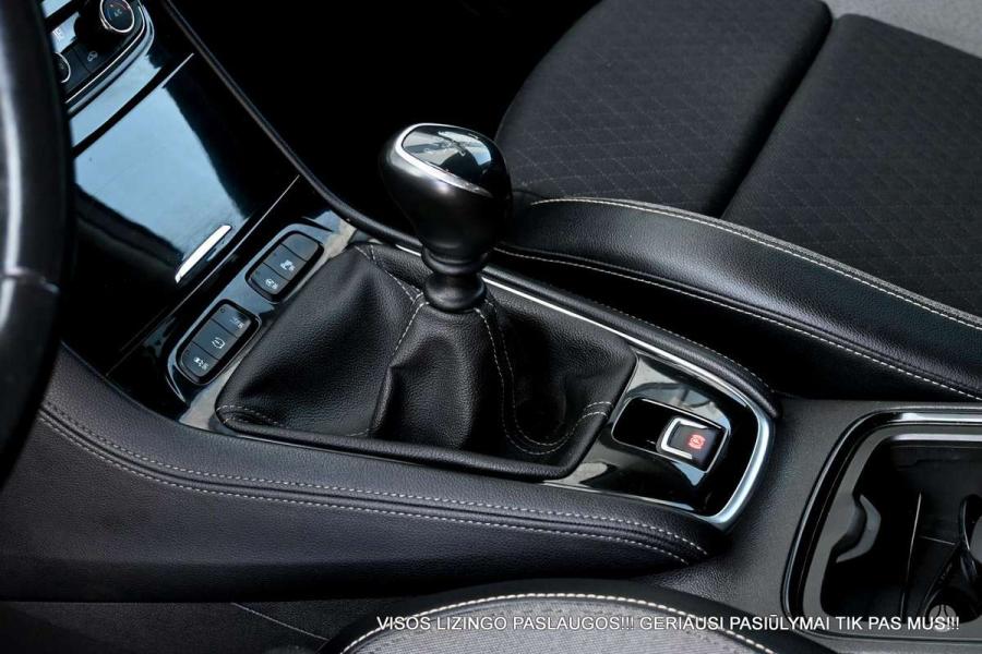 White Opel Grandland X 2019 in Kretinga, with an engine capacity of 1.50 L and mileage of 276 thousand km for 10599 €, photo 23 on AUTOMOTO.COM.LV