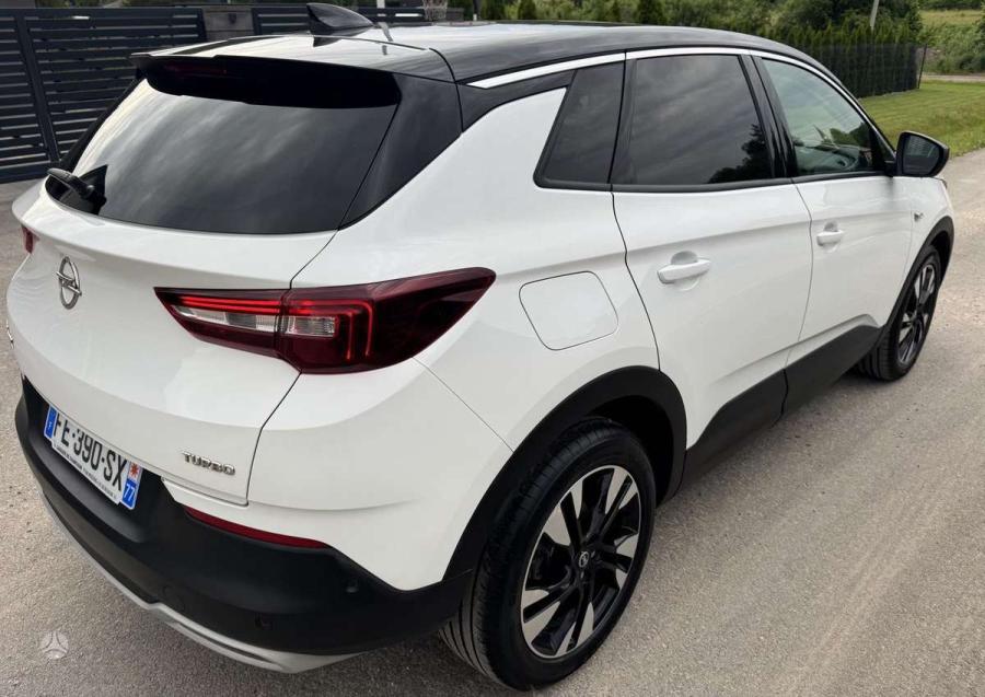 Белый Опель Grandland X 2019 в Каунас, объемом двигателя 1.20 л и пробегом 150 тыс. км за 8300 €, фото 5 на AUTOMOTO.COM.LV