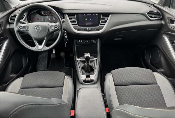 Белый Опель Grandland X 2019 в Каунас, объемом двигателя 1.20 л и пробегом 150 тыс. км за 8300 €, фото 10 на AUTOMOTO.COM.LV