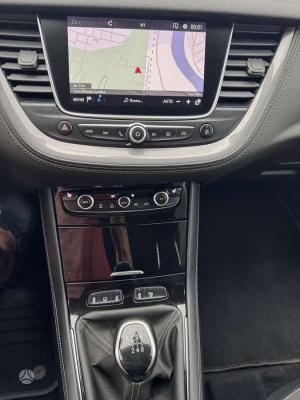 Белый Опель Grandland X 2019 в Каунас, объемом двигателя 1.20 л и пробегом 150 тыс. км за 8300 €, фото 20 на AUTOMOTO.COM.LV