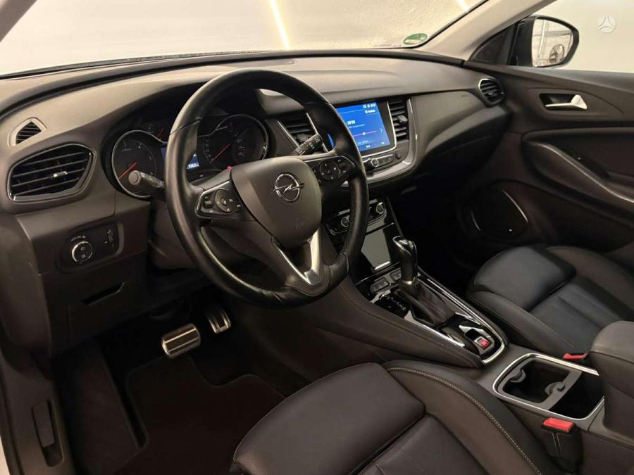 Белый Опель Grandland X 2019 в Мариямполе, объемом двигателя 2.00 л и пробегом 166 тыс. км за 14650 €, фото 3 на AUTOMOTO.COM.LV