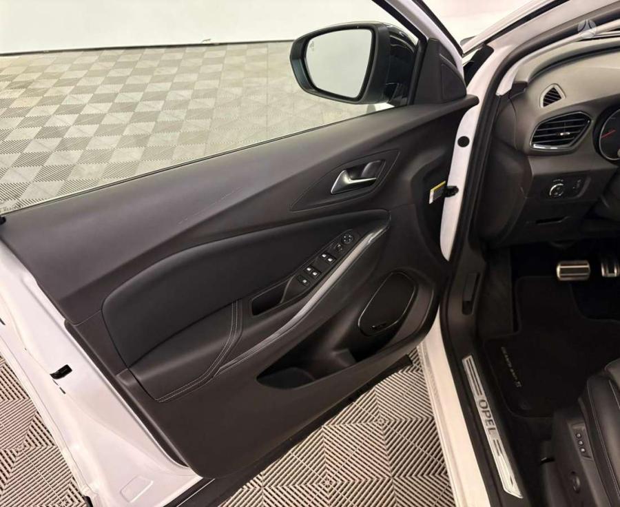Белый Опель Grandland X 2019 в Мариямполе, объемом двигателя 2.00 л и пробегом 166 тыс. км за 14650 €, фото 29 на AUTOMOTO.COM.LV