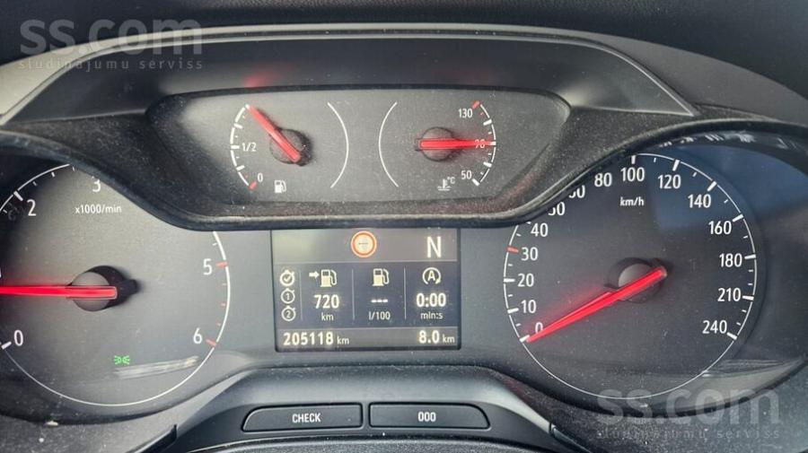 Balts Opel Grandland X 2019 Dobele, ar dzinēja tilpumu 1.50 L un nobraukumu 205 tūkst. km par 13000 €, foto 6 vietnē AUTOMOTO.COM.LV