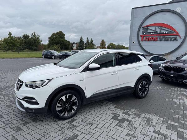 Опель Grandland X 2019 в Тельшяй на AUTOMOTO.COM.LV Белый Опель Grandland X 2019 в Тельшяй, объемом двигателя 1.50 л и пробегом 194 тыс. км за 10300 €, фото 3 на AUTOMOTO.COM.LV