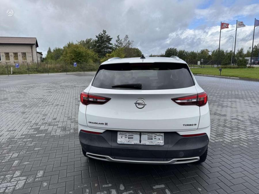 Белый Опель Grandland X 2019 в Тельшяй, объемом двигателя 1.50 л и пробегом 194 тыс. км за 10300 €, фото 6 на AUTOMOTO.COM.LV
