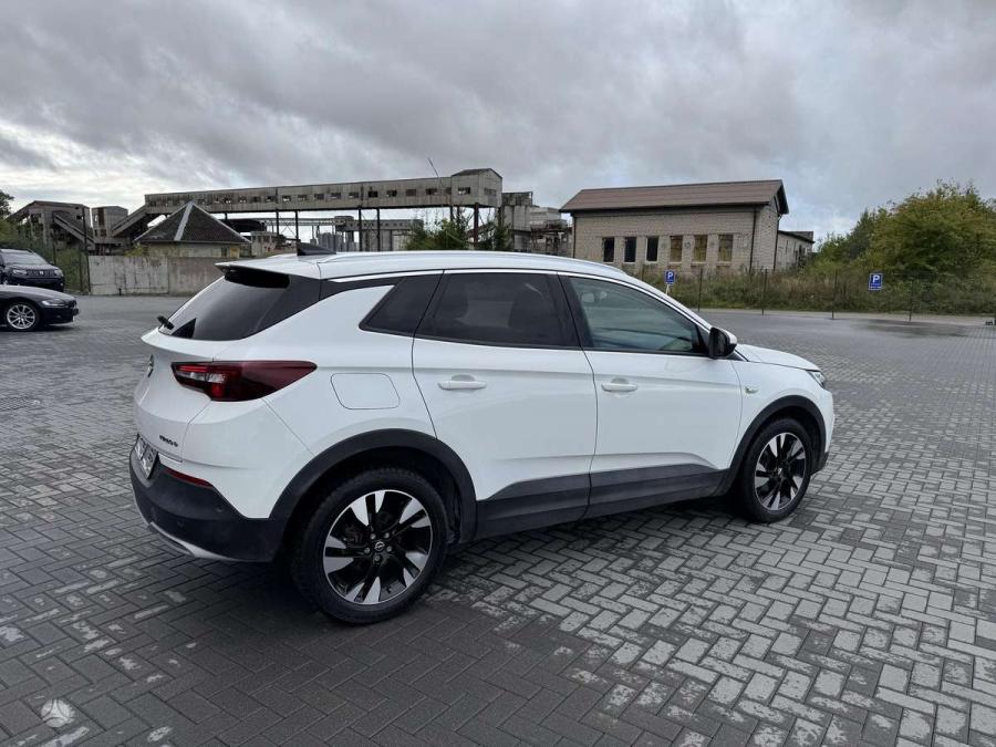 Белый Опель Grandland X 2019 в Тельшяй, объемом двигателя 1.50 л и пробегом 194 тыс. км за 10300 €, фото 9 на AUTOMOTO.COM.LV