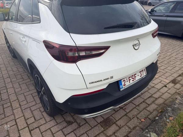 Balts Opel Grandland X 2020 Klaipėda, ar dzinēja tilpumu 1.60 L un nobraukumu 142 tūkst. km par 8500 €, foto 4 vietnē AUTOMOTO.COM.LV