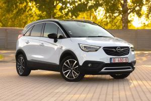 White Opel Grandland X 2020 in Jelgava, with an engine capacity of 1.20 L and mileage of 89 thousand km for 9990 €, photo  on AUTOMOTO.COM.LV