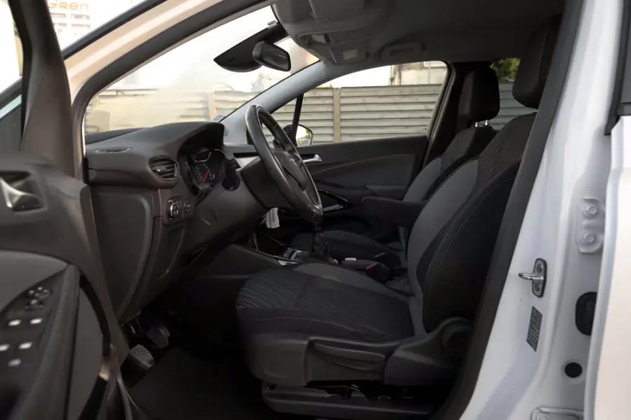 Balts Opel Grandland X 2020 Jelgava, ar dzinēja tilpumu 1.20 L un nobraukumu 89 tūkst. km par 9990 €, foto 16 vietnē AUTOMOTO.COM.LV