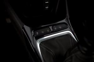 Balts Opel Grandland X 2020 Jelgava, ar dzinēja tilpumu 1.20 L un nobraukumu 89 tūkst. km par 9990 €, foto 19 vietnē AUTOMOTO.COM.LV
