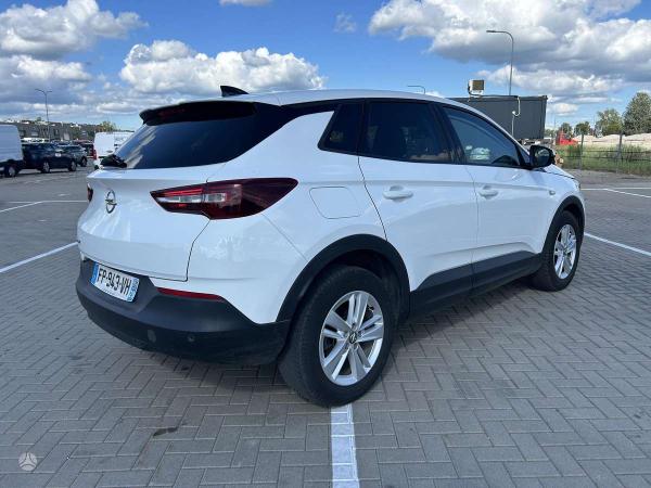 Белый Опель Grandland X 2020 в Таураге, объемом двигателя 1.50 л и пробегом 233 тыс. км за 8300 €, фото 4 на AUTOMOTO.COM.LV