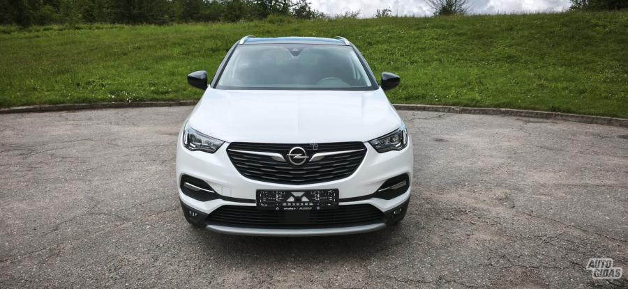 Белый Опель Grandland X 2020 в Каунас, объемом двигателя 1.60 л и пробегом 227 тыс. км за 15500 €, фото 1 на AUTOMOTO.COM.LV