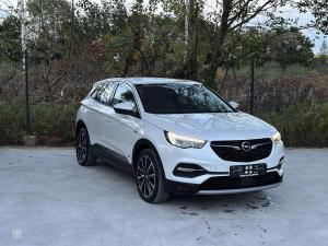 White Opel Grandland X 2021 in Vilnius, with an engine capacity of 1.60 L and mileage of 170 thousand km for 14290 €, photo  on AUTOMOTO.COM.LV
