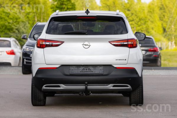 Balts Opel Grandland X 2021 Jelgava, ar dzinēja tilpumu 1.60 L un nobraukumu 0 tūkst. km par 14750 €, foto 5 vietnē AUTOMOTO.COM.LV