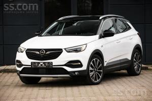 White Opel Grandland X 2021 in Riga, with an engine capacity of 1.60 L and mileage of 0 thousand km for 18700 €, photo 1 on AUTOMOTO.COM.LV
