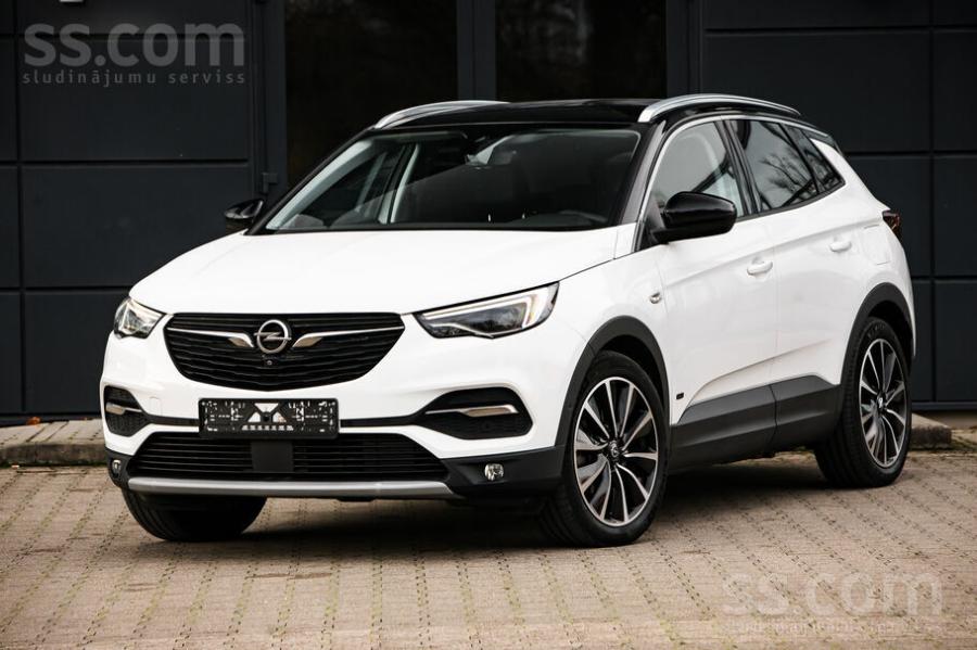 White Opel Grandland X 2021 in Riga, with an engine capacity of 1.60 L and mileage of 0 thousand km for 18700 €, photo 1 on AUTOMOTO.COM.LV