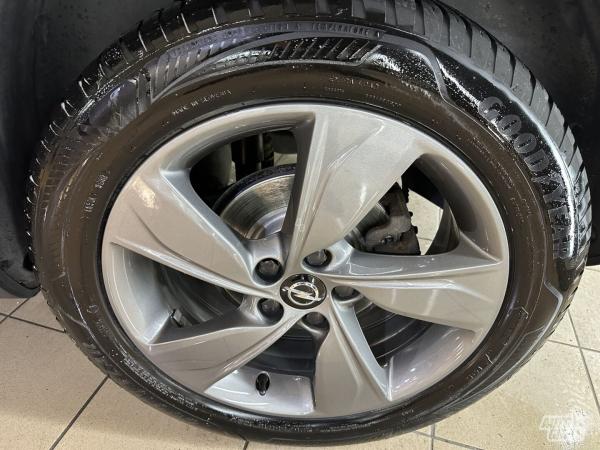 Белый Опель Grandland X 2021 в Авиженяй, объемом двигателя 1.50 л и пробегом 120 тыс. км за 13990 €, фото 4 на AUTOMOTO.COM.LV