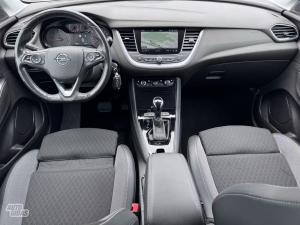 White Opel Grandland X 2021 in Avizieniai, with an engine capacity of 1.50 L and mileage of 120 thousand km for 13990 €, photo 7 on AUTOMOTO.COM.LV