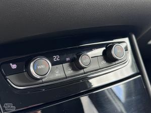 White Opel Grandland X 2021 in Avizieniai, with an engine capacity of 1.50 L and mileage of 120 thousand km for 13990 €, photo 23 on AUTOMOTO.COM.LV