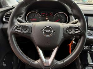 White Opel Grandland X 2021 in Kaunas, with an engine capacity of 1.20 L and mileage of 102 thousand km for 11500 €, photo 7 on AUTOMOTO.COM.LV