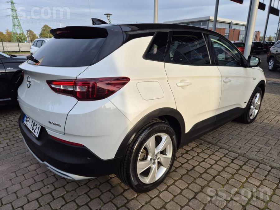 Balts Opel Grandland X 2021 Liepāja, ar dzinēja tilpumu 1.60 L un nobraukumu 57 tūkst. km par 15650 €, foto 6 vietnē AUTOMOTO.COM.LV