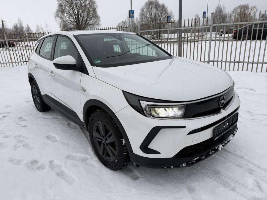 Белый Опель Grandland X 2022 в Мариямполе, объемом двигателя 1.50 л и пробегом 190 тыс. км за 14339 €, фото 2 на AUTOMOTO.COM.LV