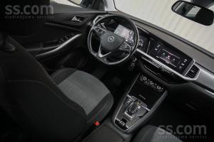 Белый Опель Grandland X 2022 в Рига, объемом двигателя 1.50 л и пробегом 173 тыс. км за 15990 €, фото 12 на AUTOMOTO.COM.LV