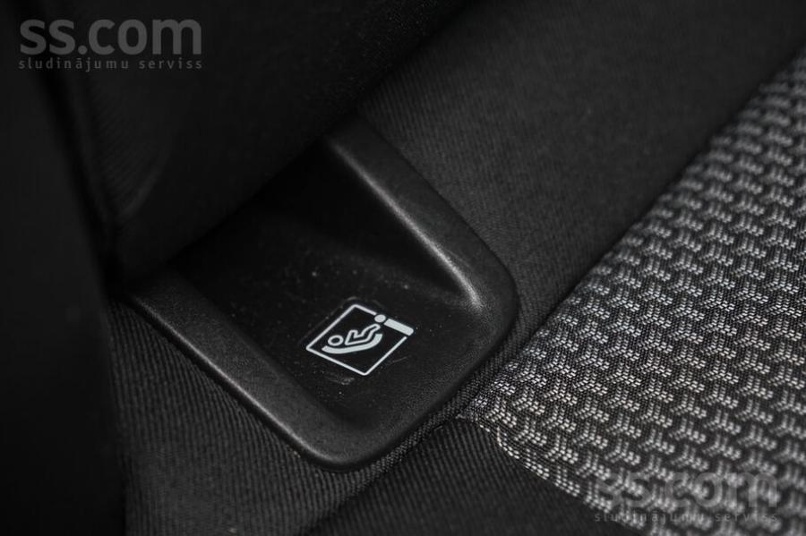 Белый Опель Grandland X 2022 в Рига, объемом двигателя 1.50 л и пробегом 173 тыс. км за 15990 €, фото 27 на AUTOMOTO.COM.LV