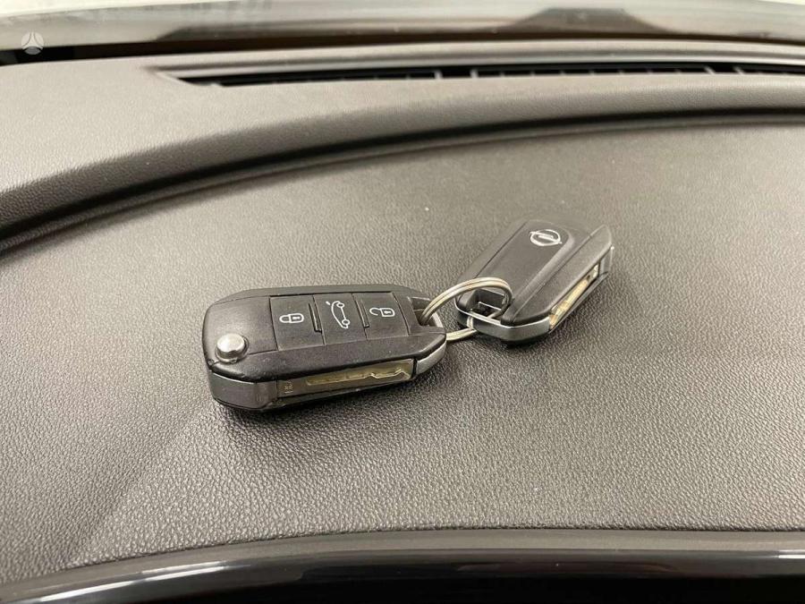 Balts Opel Grandland X 2022 Marijampole, ar dzinēja tilpumu 1.50 L un nobraukumu 177 tūkst. km par 14018 €, foto 15 vietnē AUTOMOTO.COM.LV