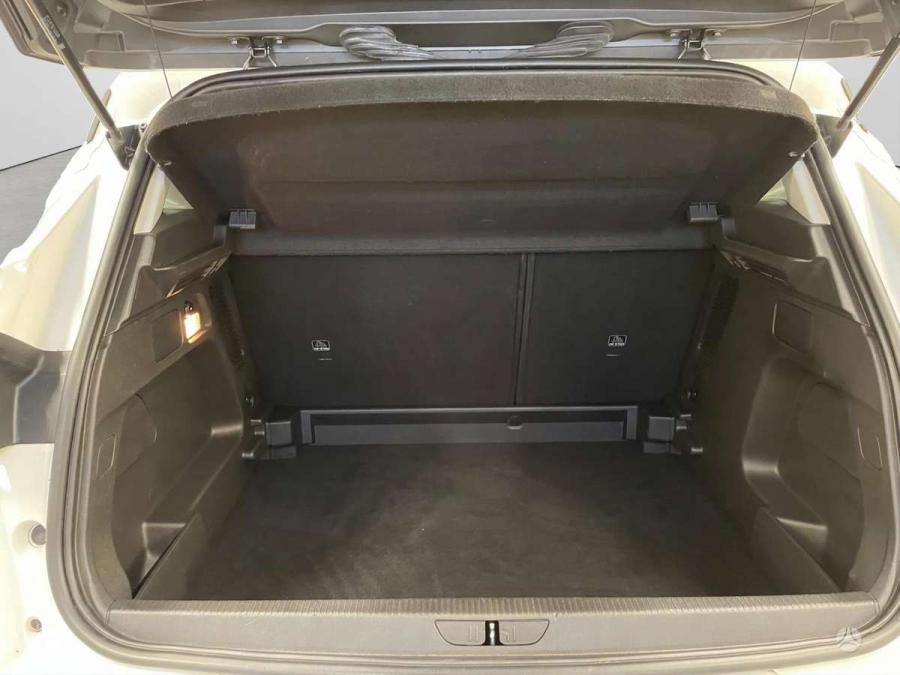 Balts Opel Grandland X 2022 Marijampole, ar dzinēja tilpumu 1.50 L un nobraukumu 177 tūkst. km par 14018 €, foto 16 vietnē AUTOMOTO.COM.LV