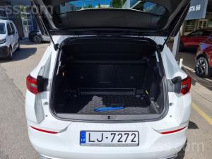 Белый Опель Grandland X 2023 в Рига, объемом двигателя 1.20 л и пробегом 35 тыс. км за 23500 €, фото 6 на AUTOMOTO.COM.LV