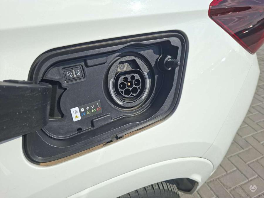 Белый Опель Grandland X 2023 в Вильнюс, объемом двигателя 1.60 л и пробегом 87 тыс. км за 20800 €, фото 23 на AUTOMOTO.COM.LV
