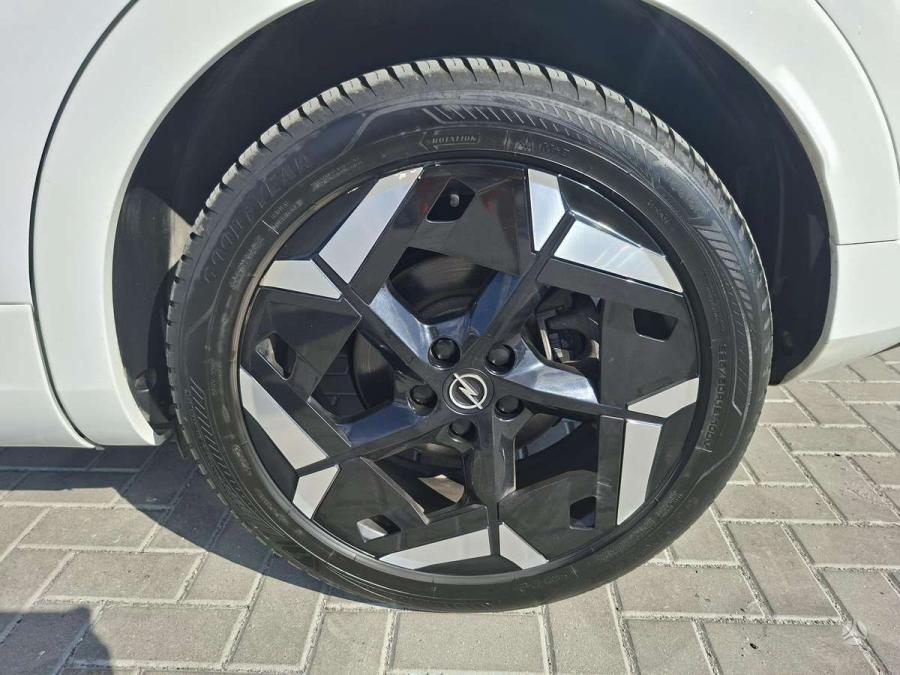Белый Опель Grandland X 2023 в Вильнюс, объемом двигателя 1.60 л и пробегом 87 тыс. км за 20800 €, фото 26 на AUTOMOTO.COM.LV